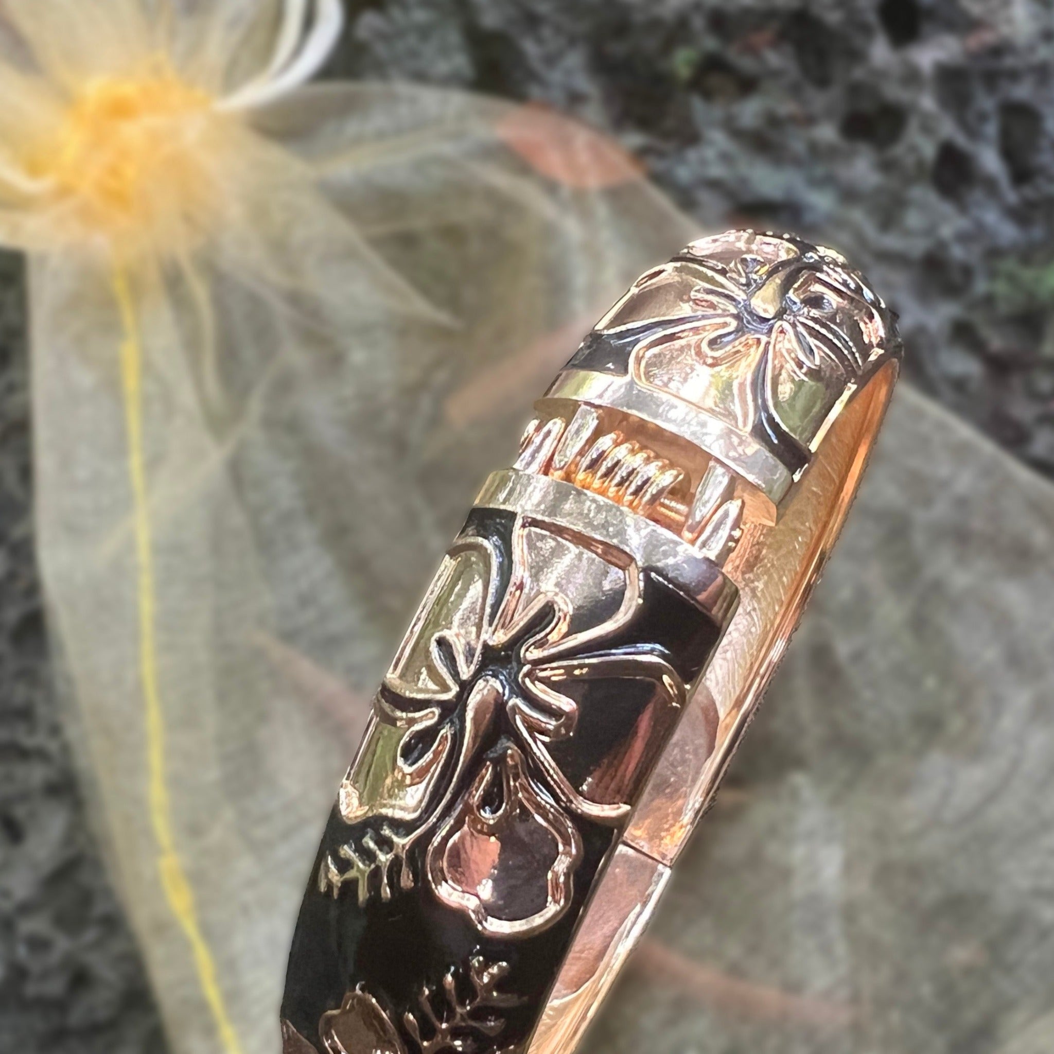 Puanani Hibiscus Flower Bangle Set of 2 – Showcase Hawaii