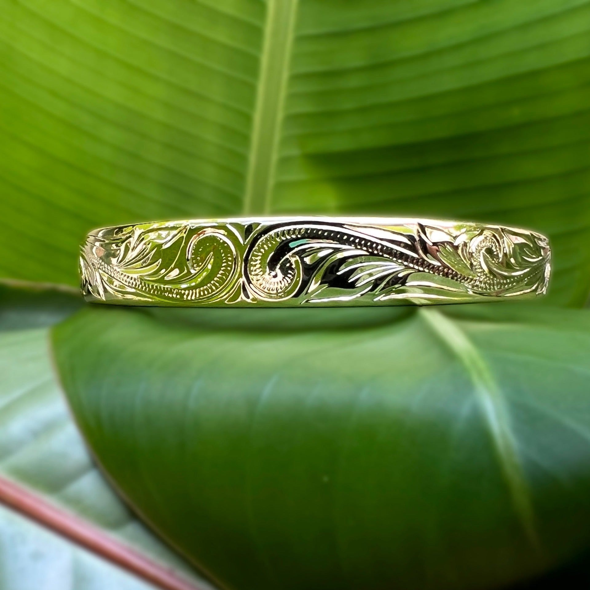 Adjustable Hawaiian Scroll Bangle – Showcase Hawaii
