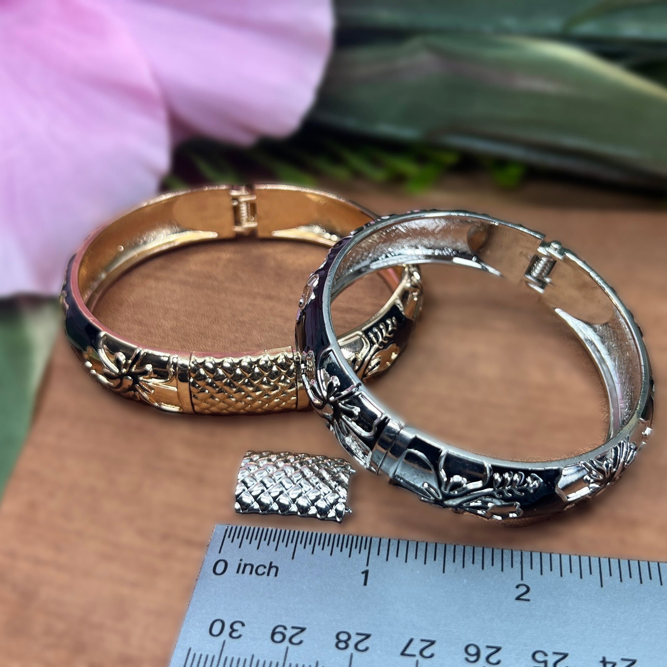 NEW! Puanani Hibiscus Flower Bangle Set of 2 – Showcase Hawaii