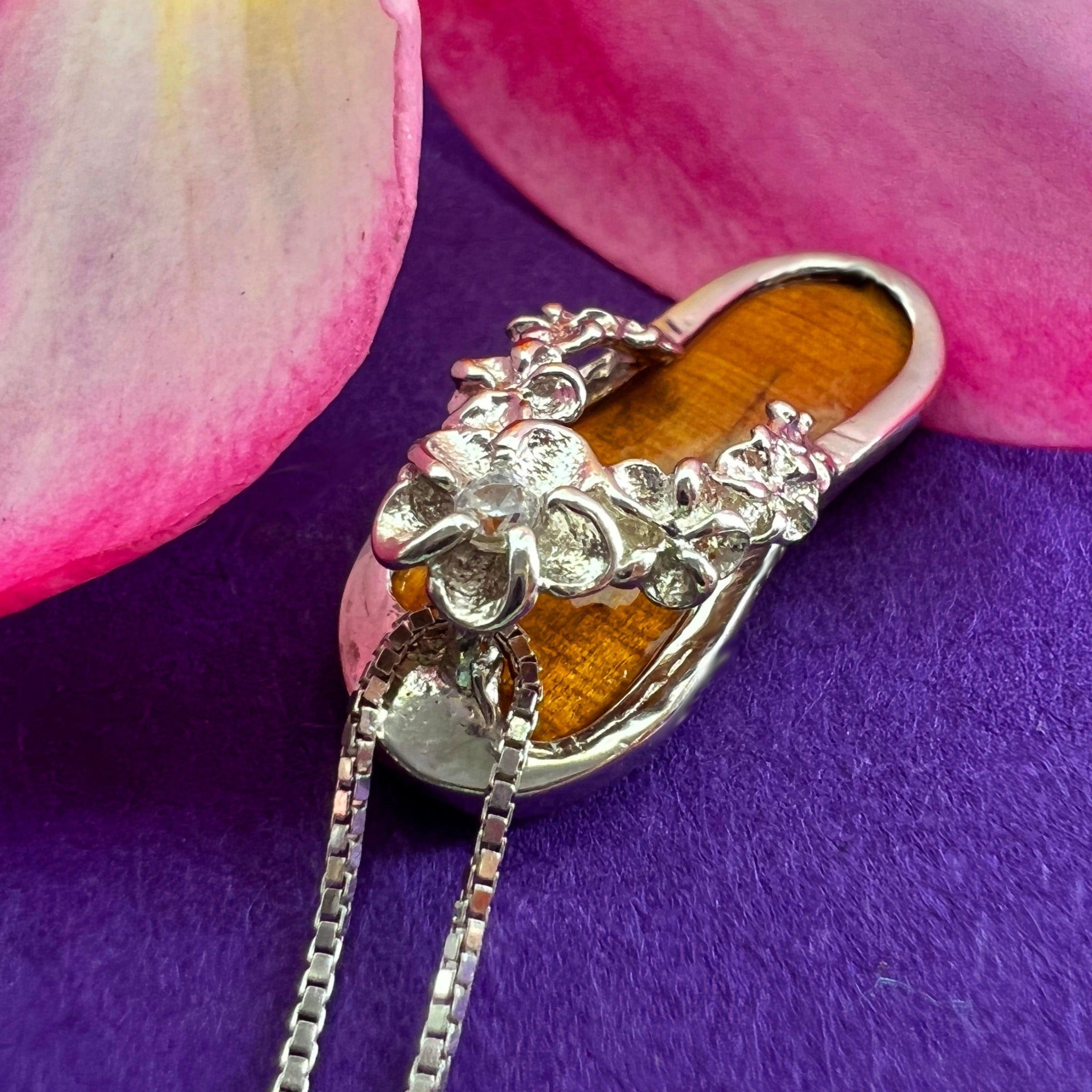 La'au Wood Plumeria Slippah Pendant – Showcase Hawaii