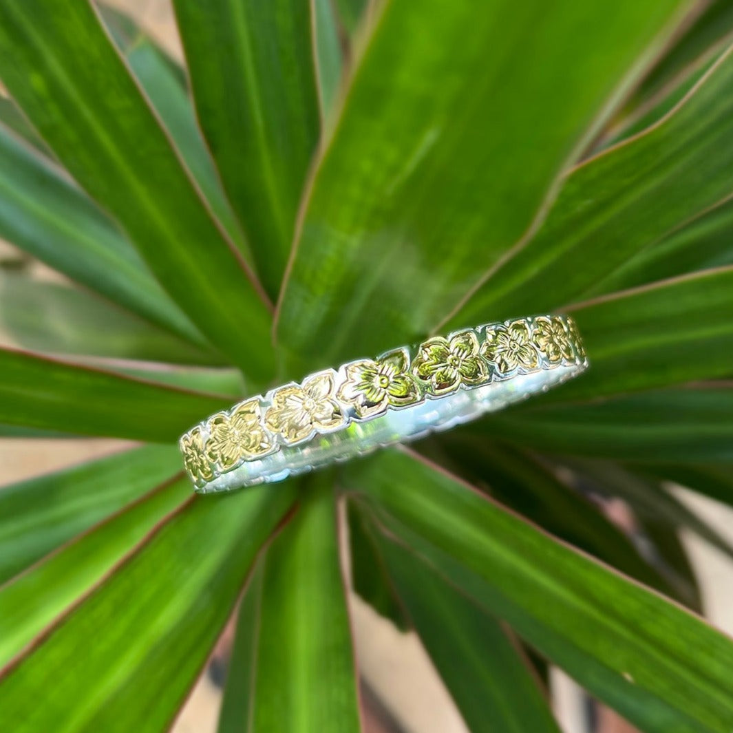 Plumeria Lei 8MM Bangle Bracelet Two Tone Design – Showcase Hawaii